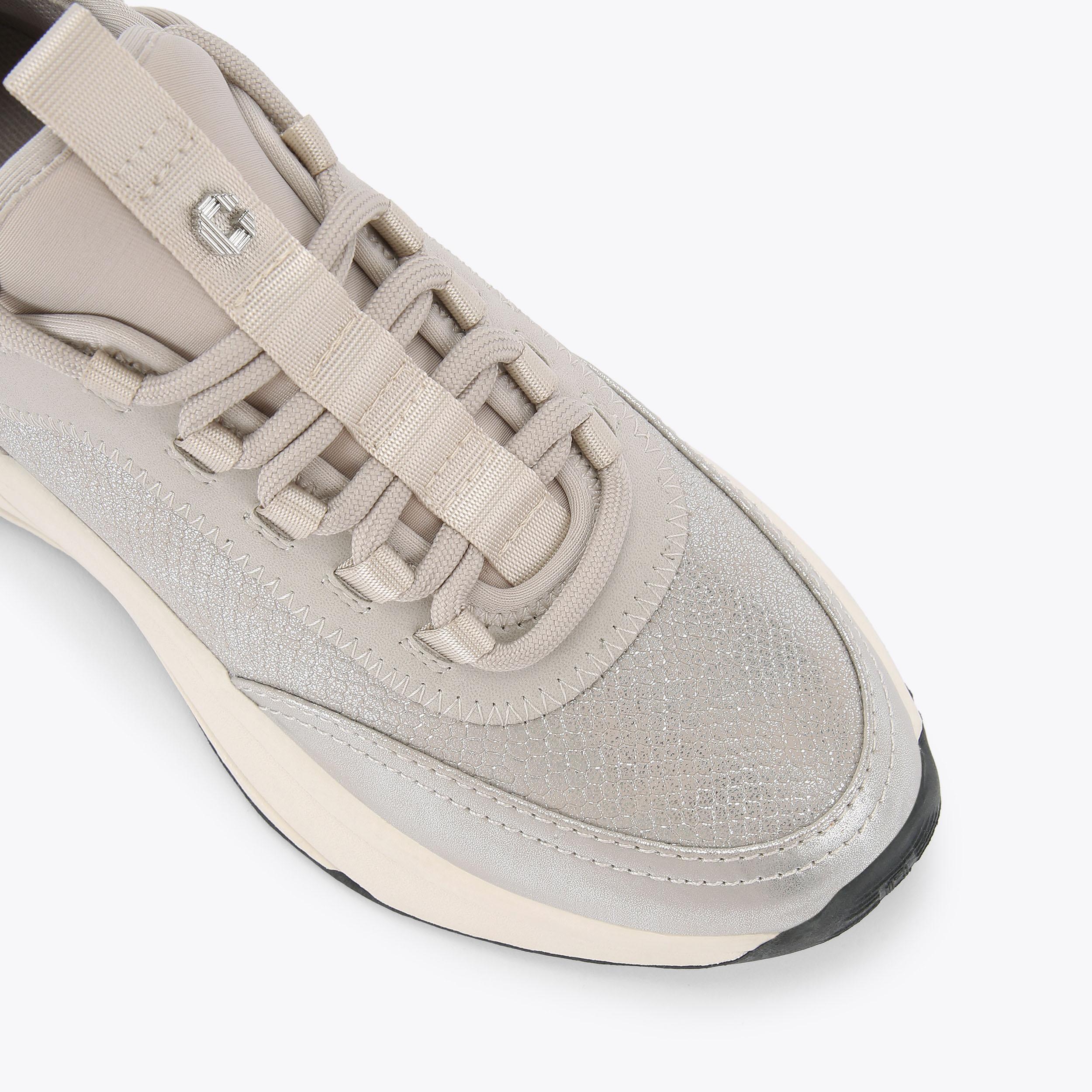 SWIFT RUNNER Metallic Trainer by CARVELA