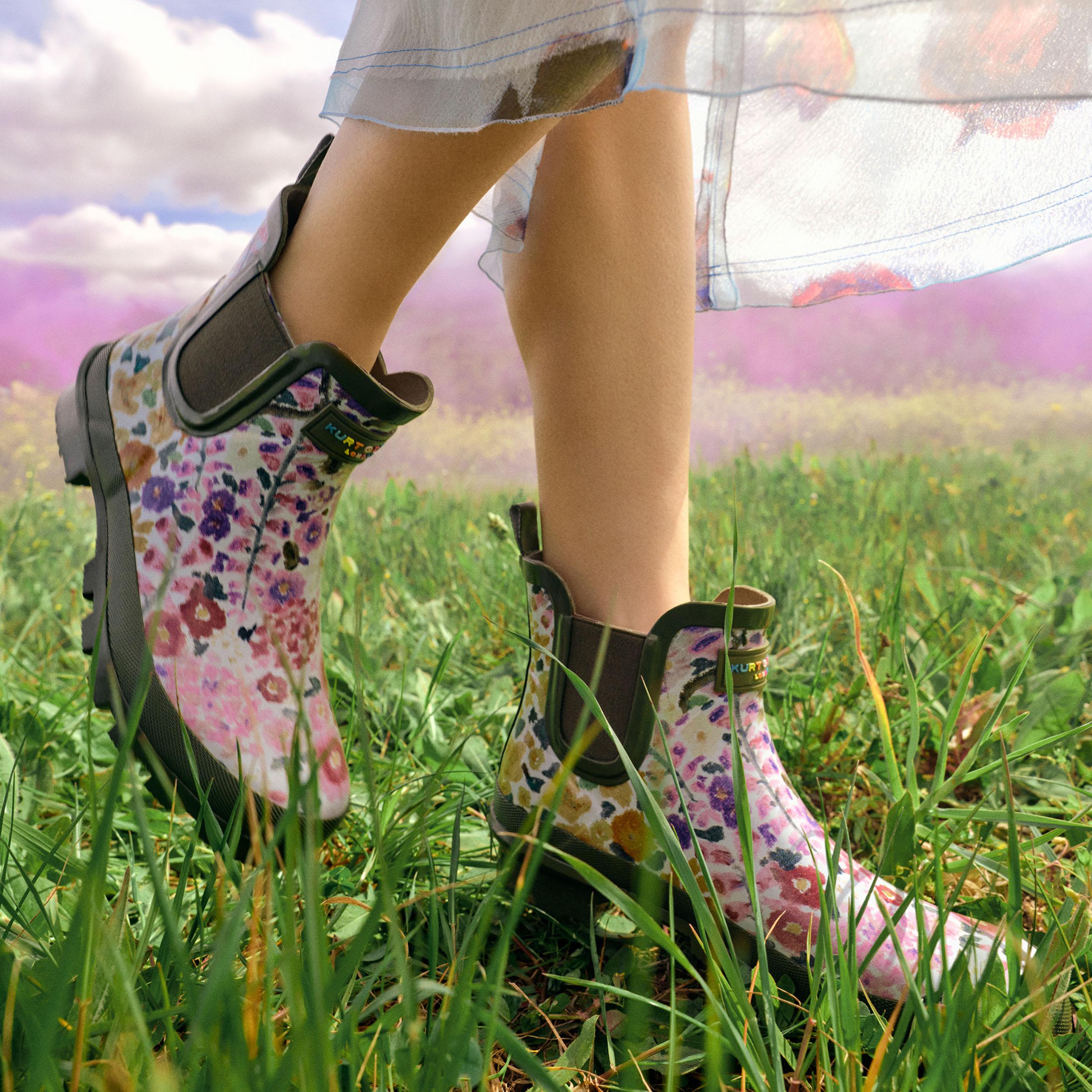 FC SLEET Khaki Rain Boot by KURT GEIGER LONDON